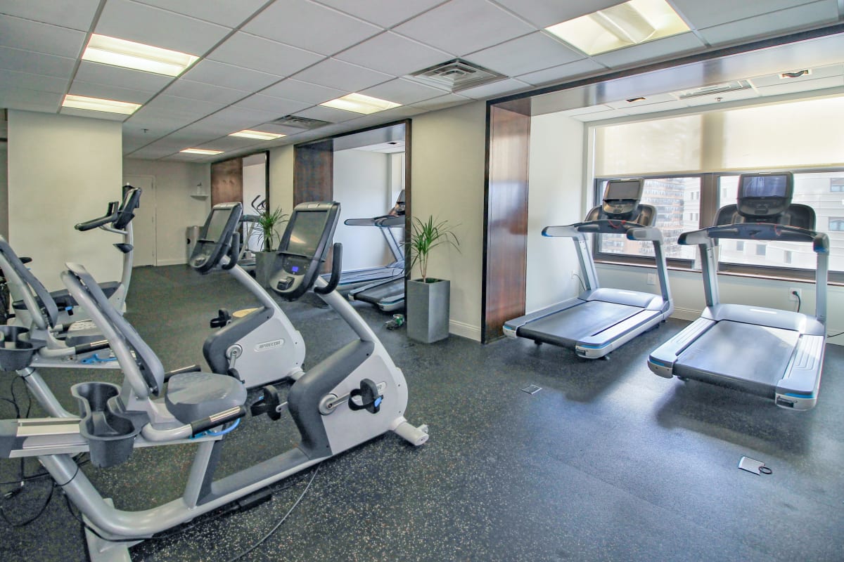 Photos and Video of Grove Pointe Rentals in Jersey City, NJ