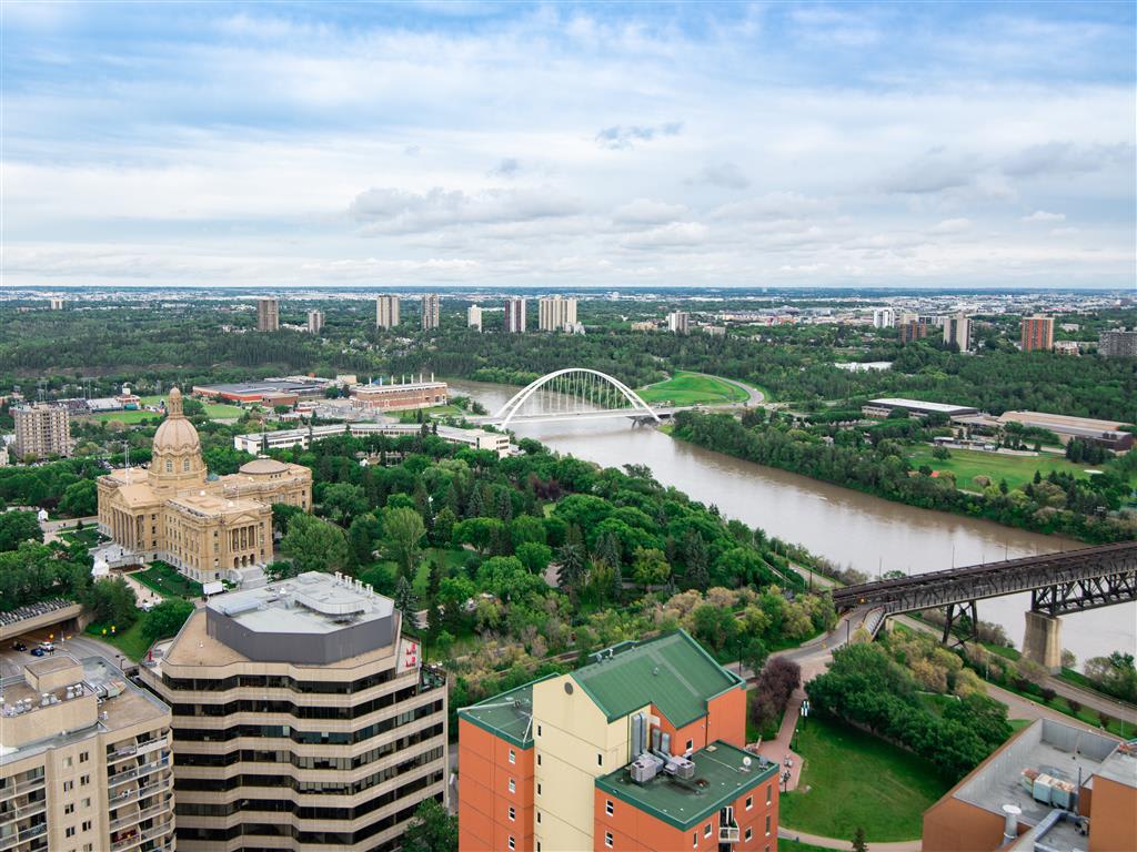 Photos and Video of The Hendrix in Edmonton, AB