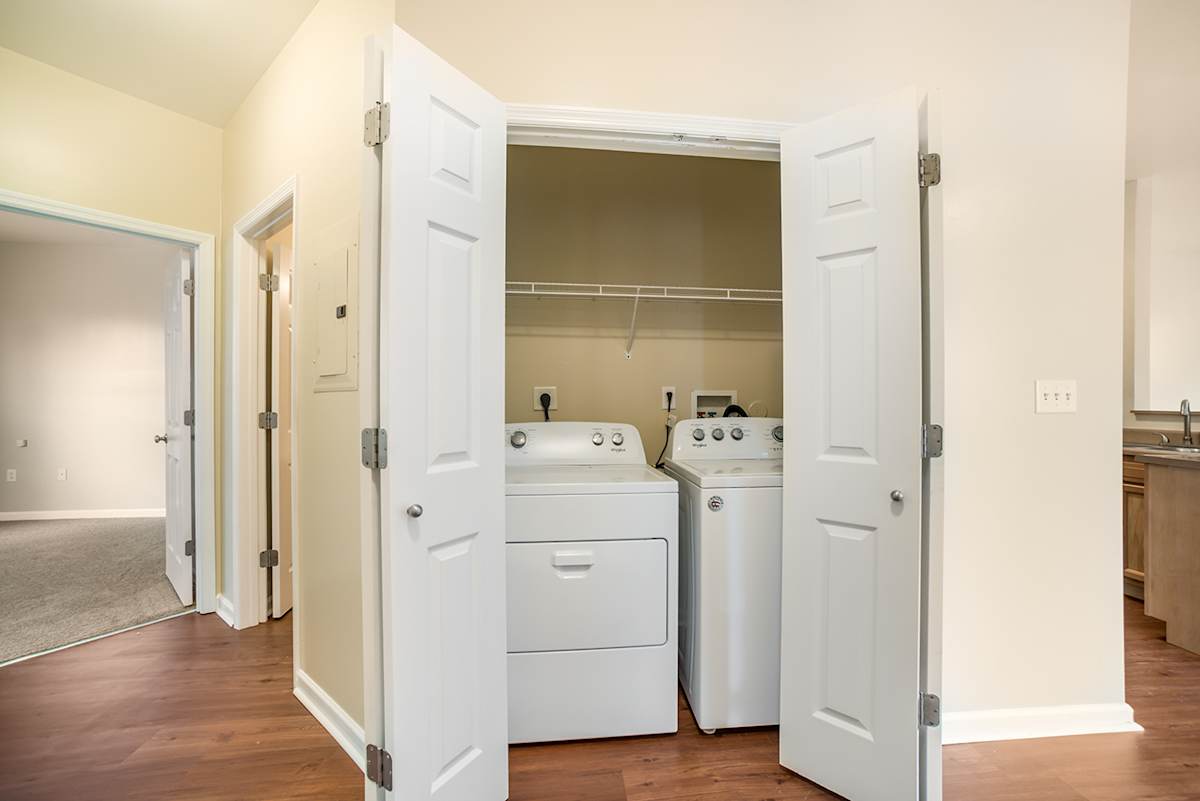 Photos and Video of Parsons Place Apartments in East St. Louis, IL