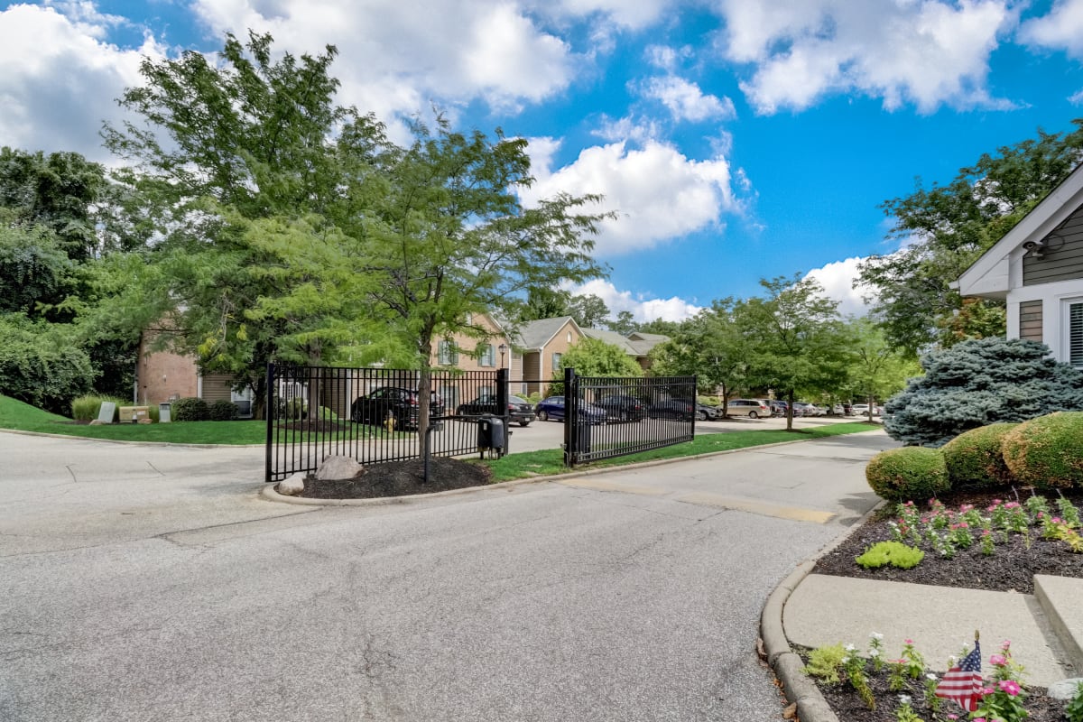 Apartments for Rent in Oakley, Cincinnati | BrookStone Village