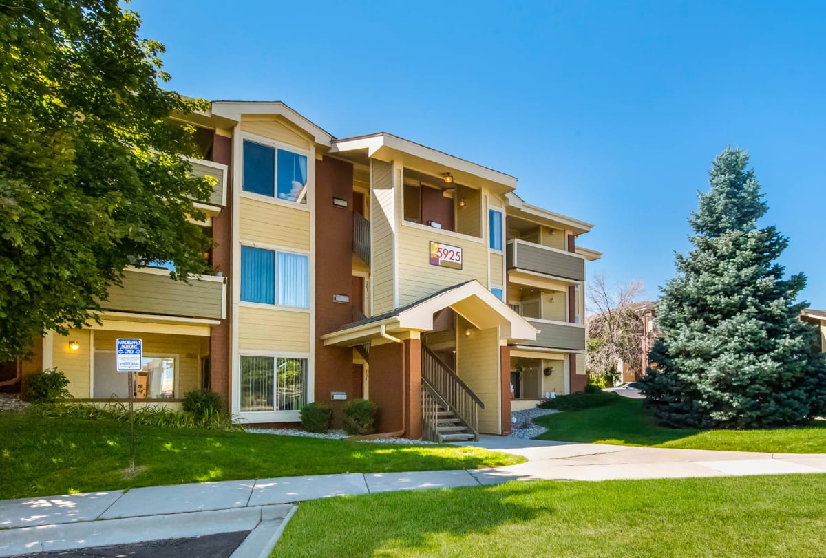Apartments for Rent in Colorado Springs | Heritage