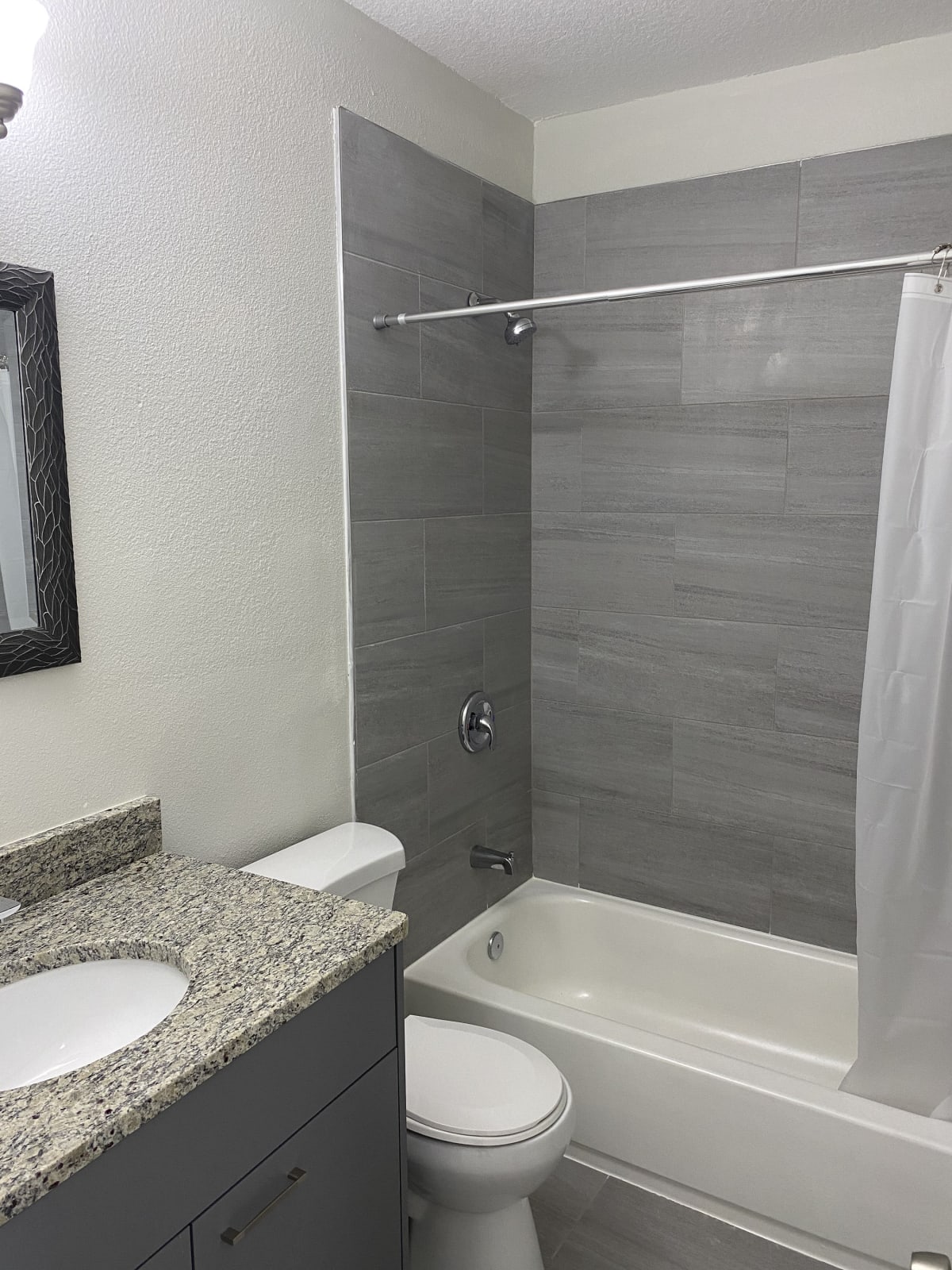 Apartments for rent in Orlando, FL | Colonial Drive Apartments
