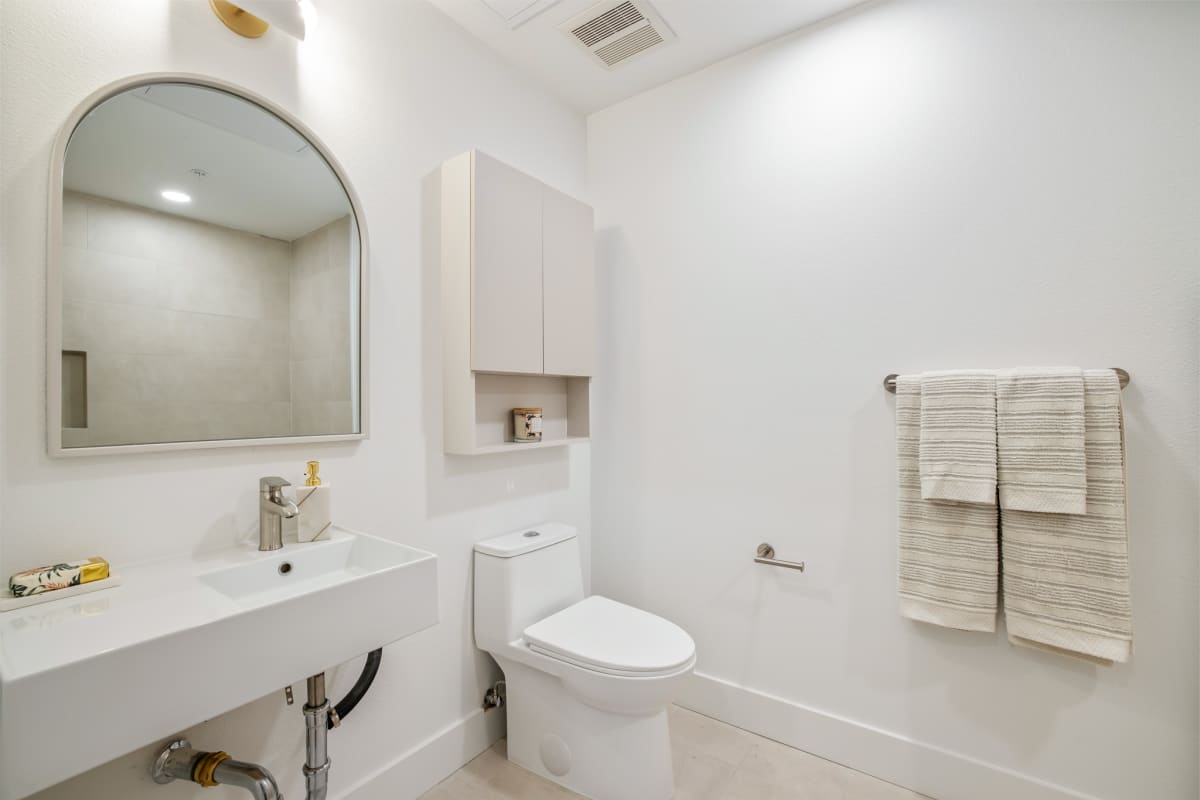 Photos and Video of M1 by CLG in Los Angeles, CA