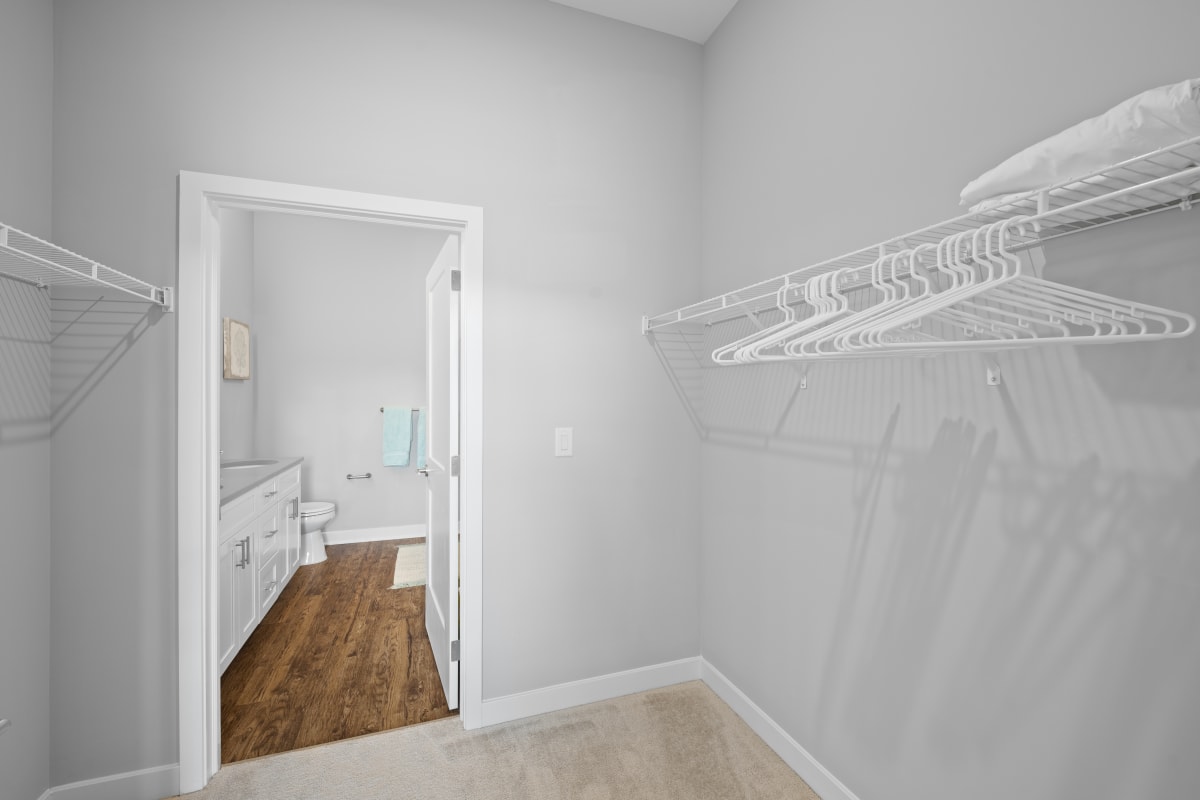 Downingtown Apartments For Rent | Photos | River Station