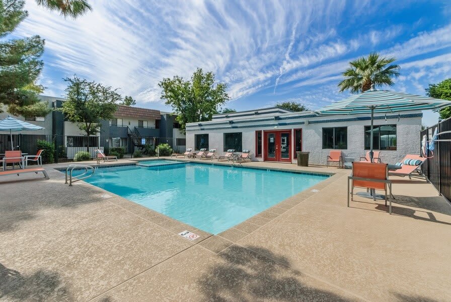 Photos of Chandler Ridge Newly Renovated Apartments & Amenities