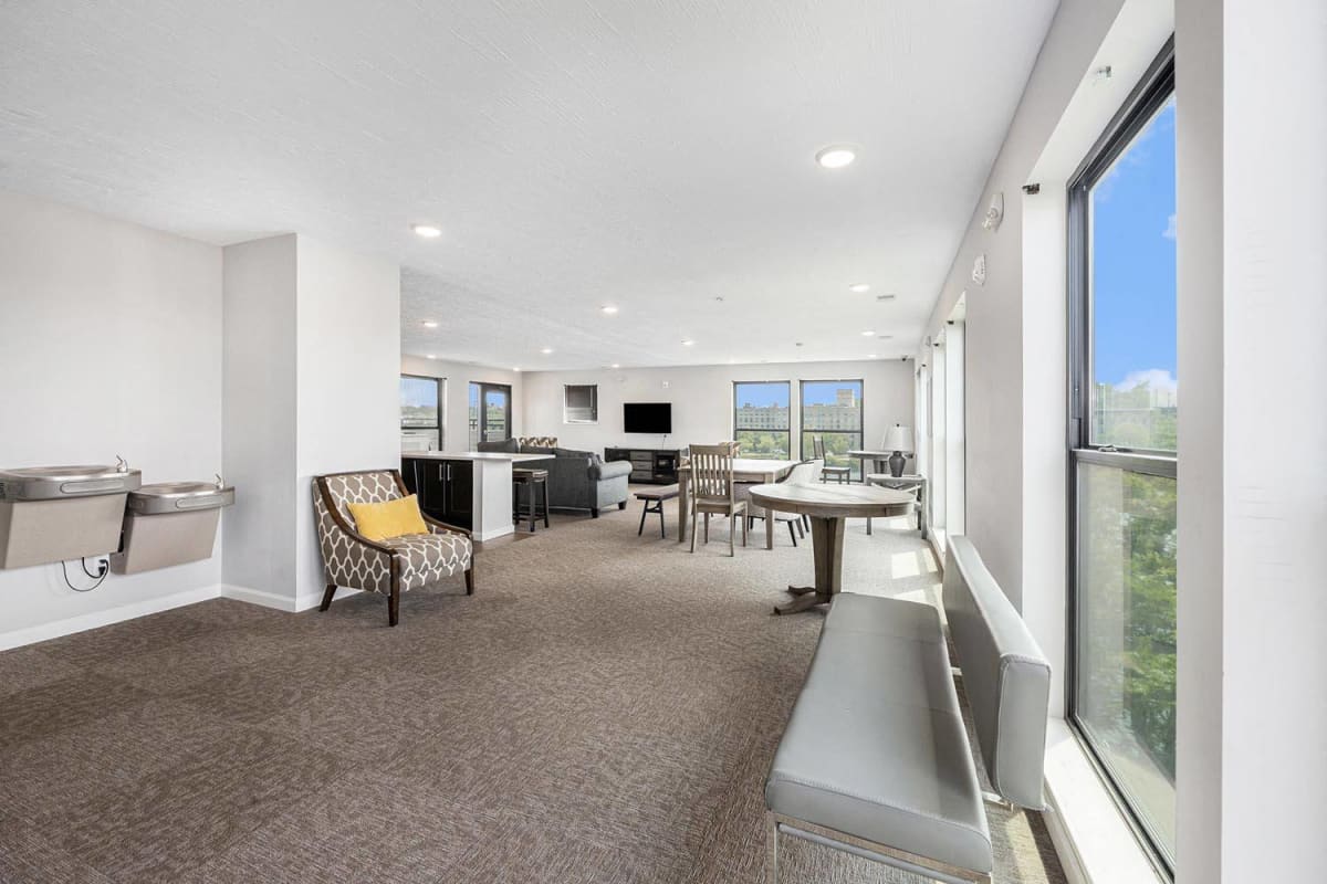 Photos and Video of Grandview Place in 1, MI