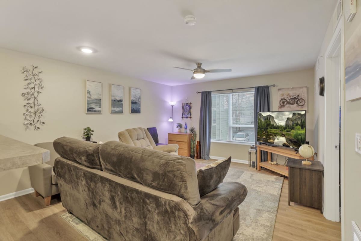 Photos and Video of McKinley Manor in Columbus , OH