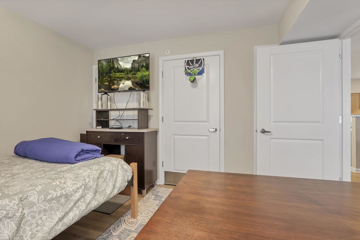 Photos and Video of McKinley Manor in Columbus , OH