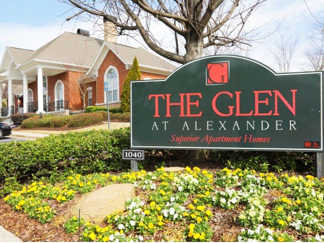 Photo Gallery | The Glen at Alexander Apartments | Luxury Apartments in ...