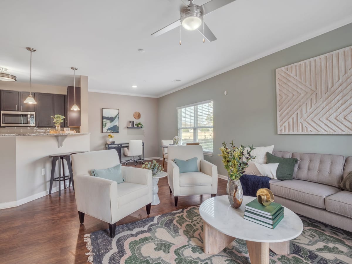 Photo Gallery | Enclave at Bailes Ridge Apartments