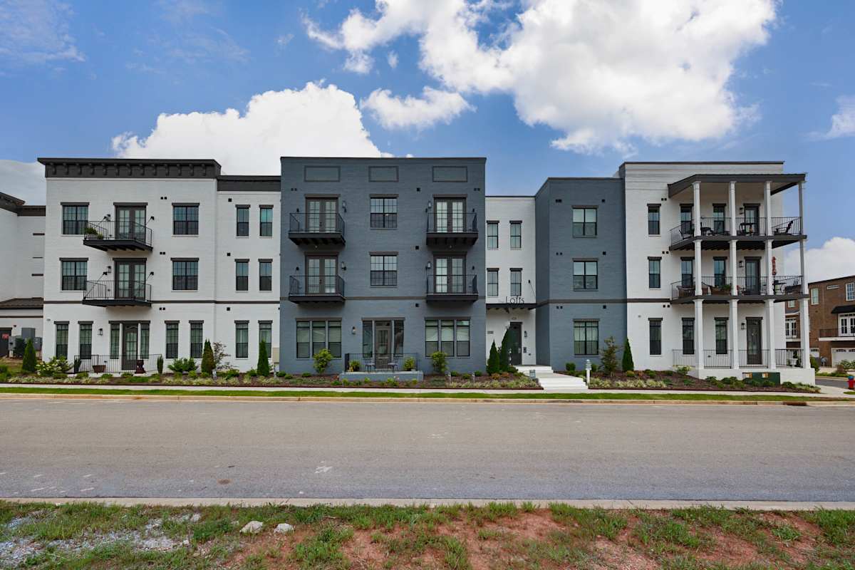 Madison Apartments | The Lofts at Town Madison