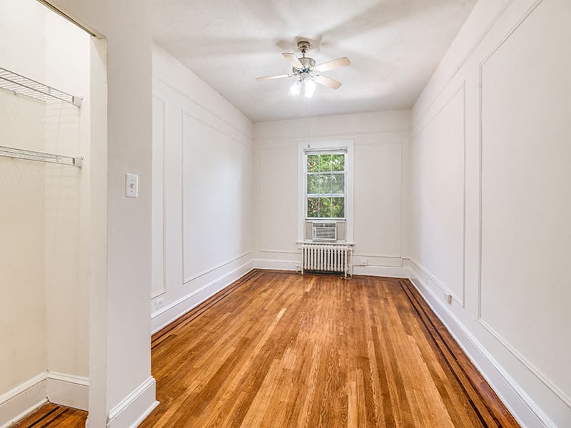 14th Street DC Apartments | Highview & Castle Manor | Photo Gallery