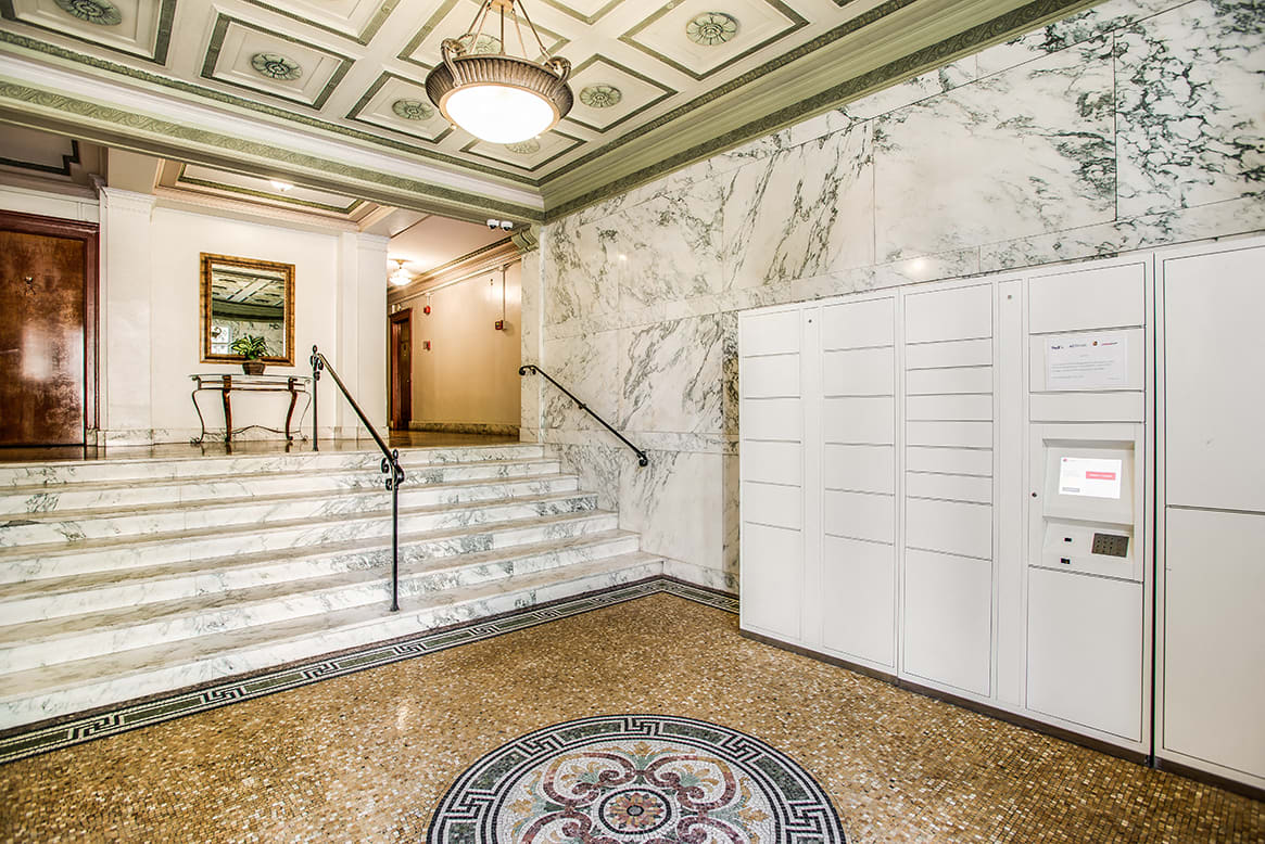 14th Street DC Apartments | Highview & Castle Manor | Photo Gallery