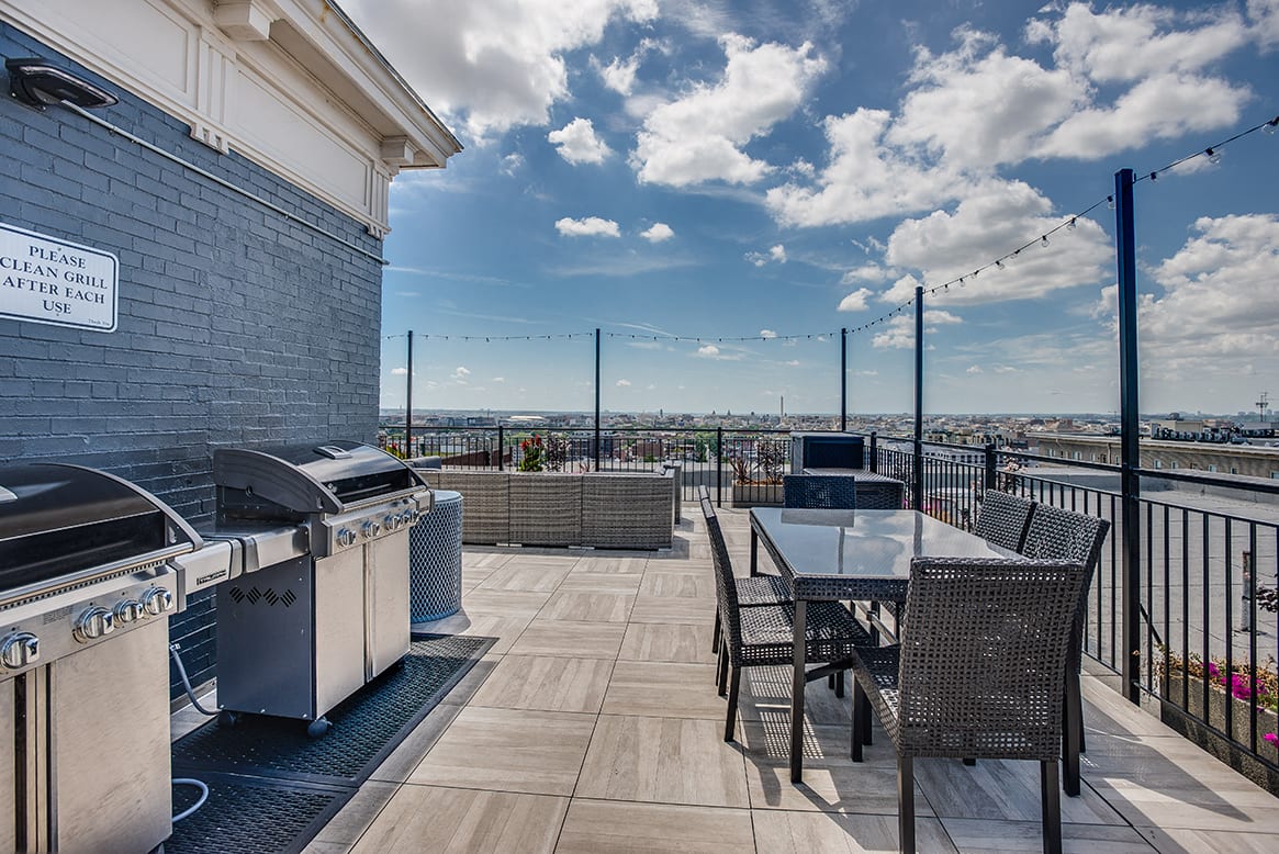 14th Street DC Apartments | Highview & Castle Manor | Photo Gallery