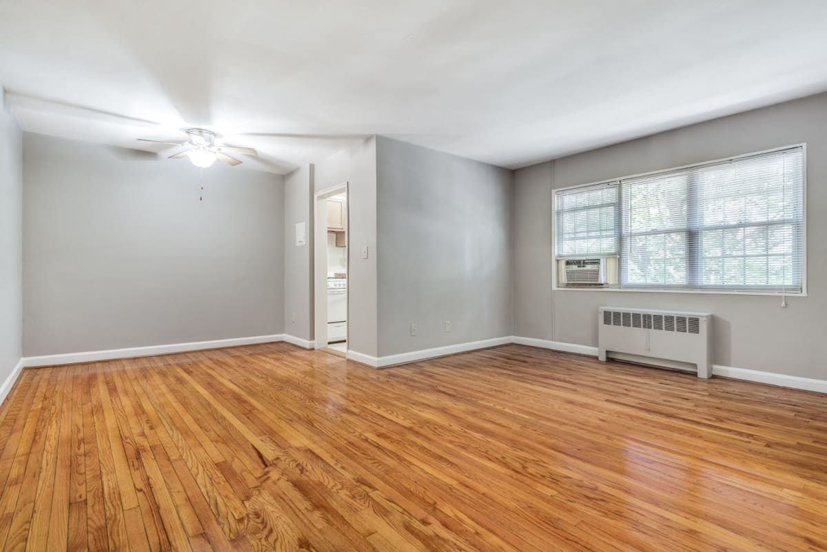 Old Town Alexandria Apartments for Rent | Mason Hall