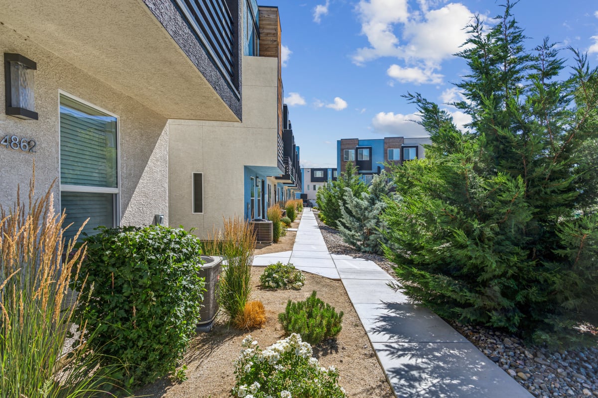 Reno, NV Townhomes for Rent | Summit Ridge Townhomes