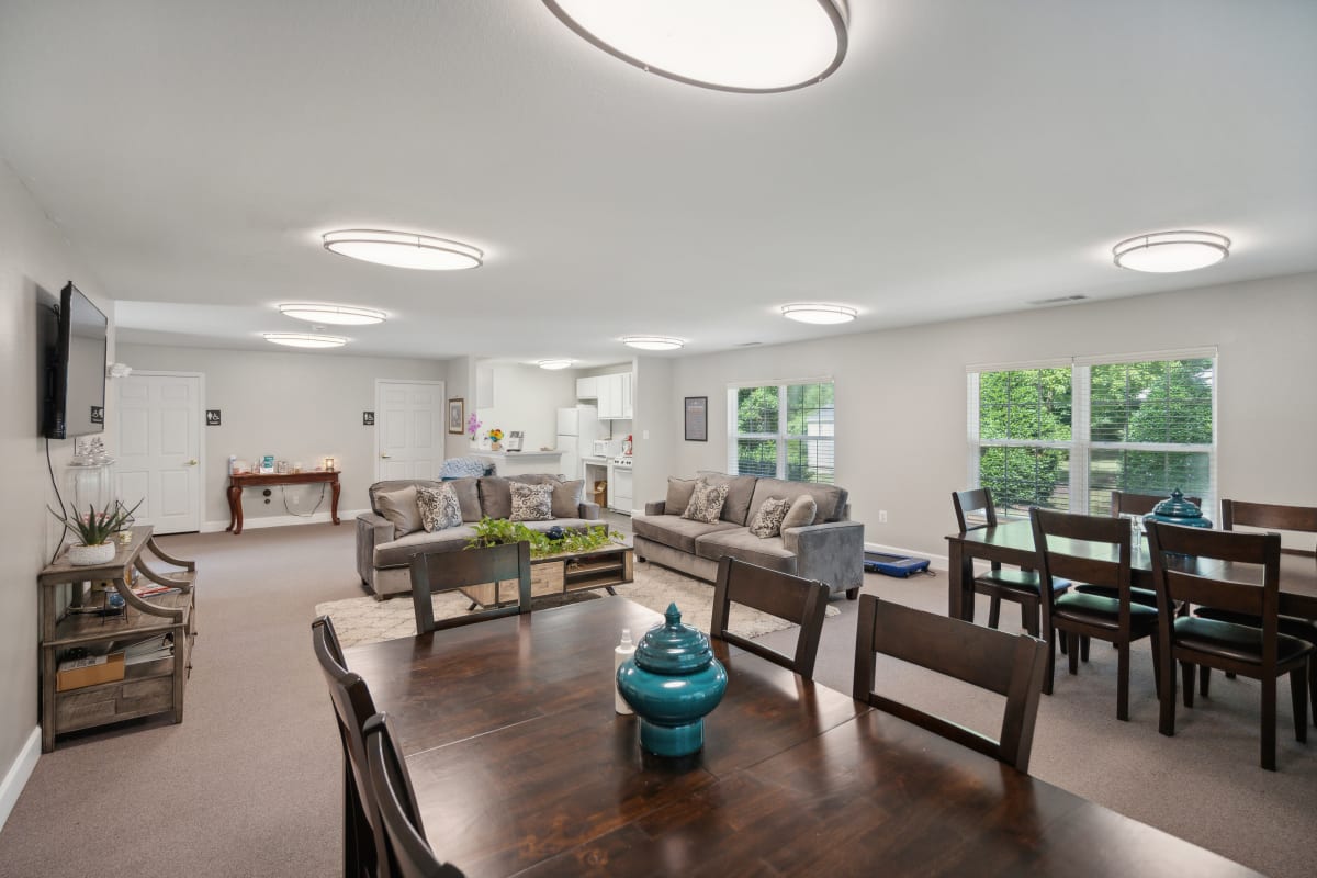 Senior 55+ Community Living | Courthouse Senior Apartments