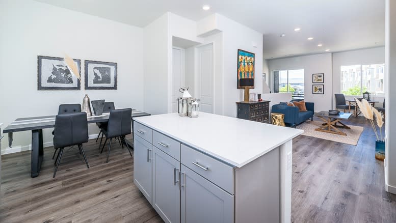 Reno, NV Townhomes for Rent | Summit Ridge Townhomes