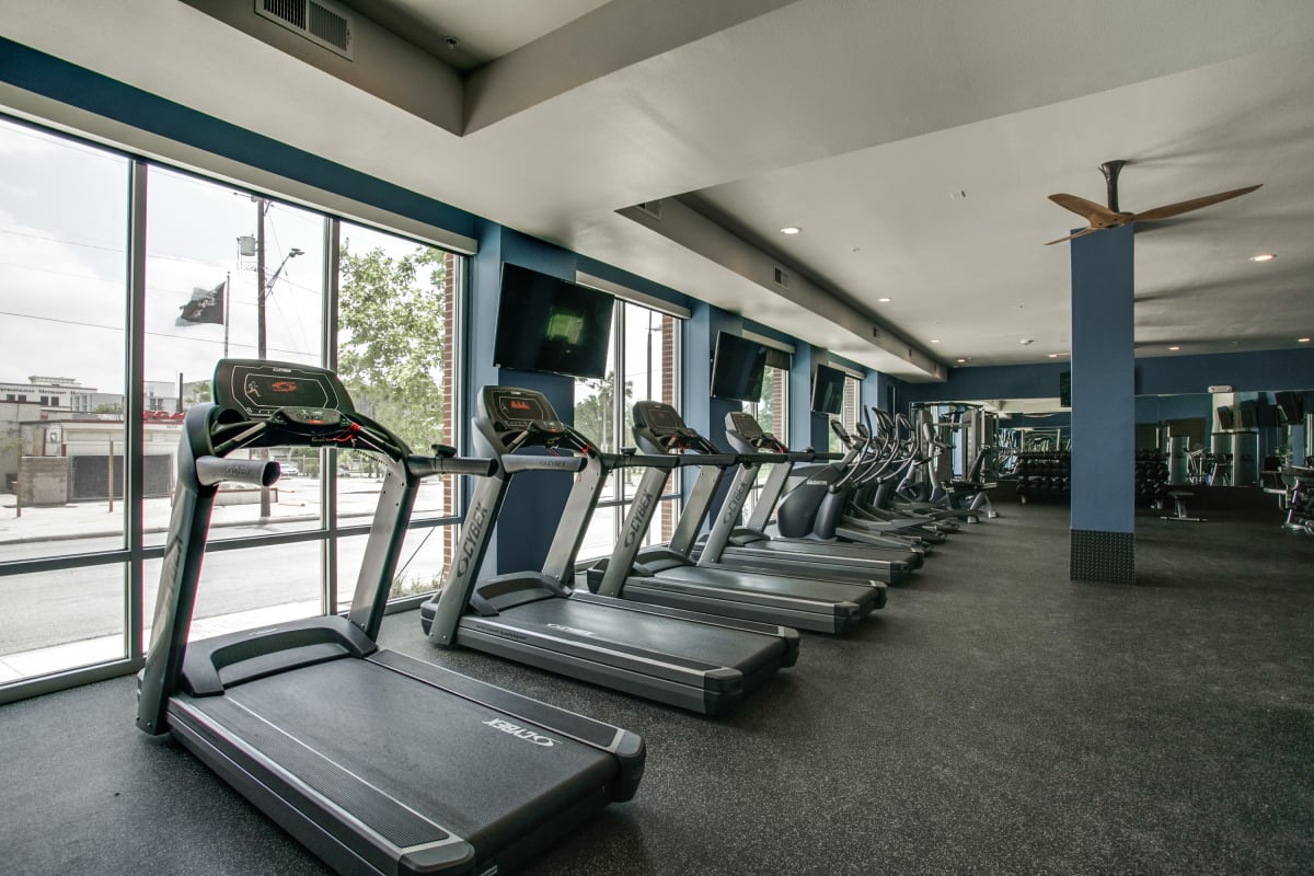 Loft Apartments in San Antonio | Lofts on Main Apartments