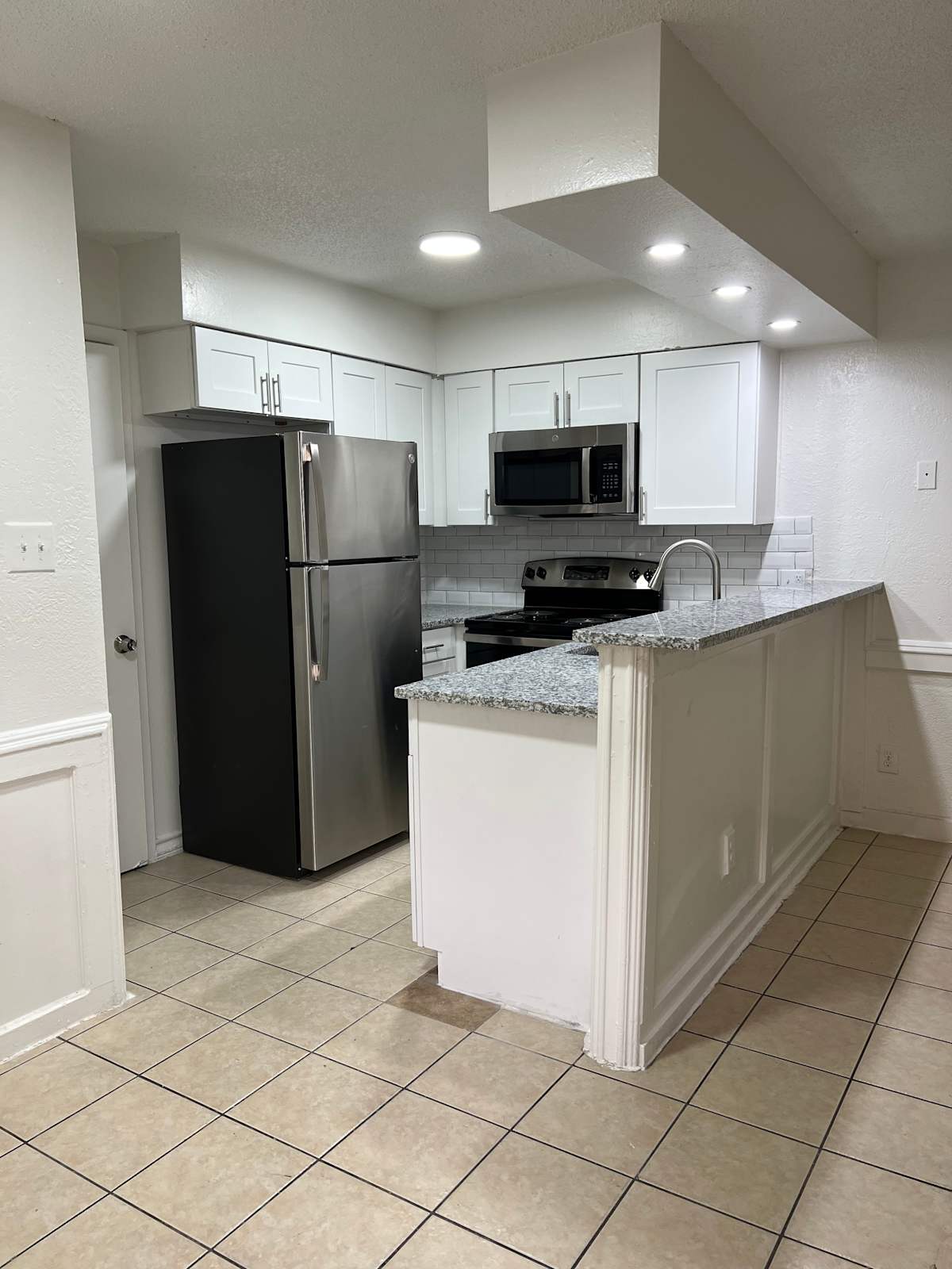 Townhomes For Rent Austin, TX | Azure Apartments