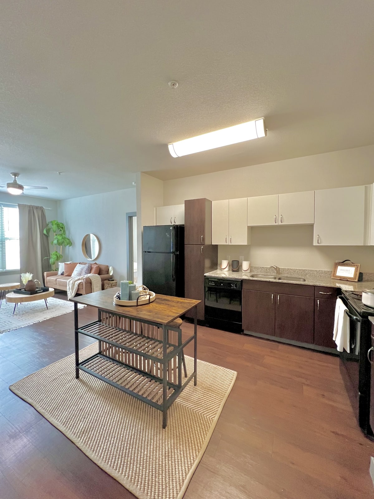 Loft Apartments in San Antonio | Lofts on Main Apartments