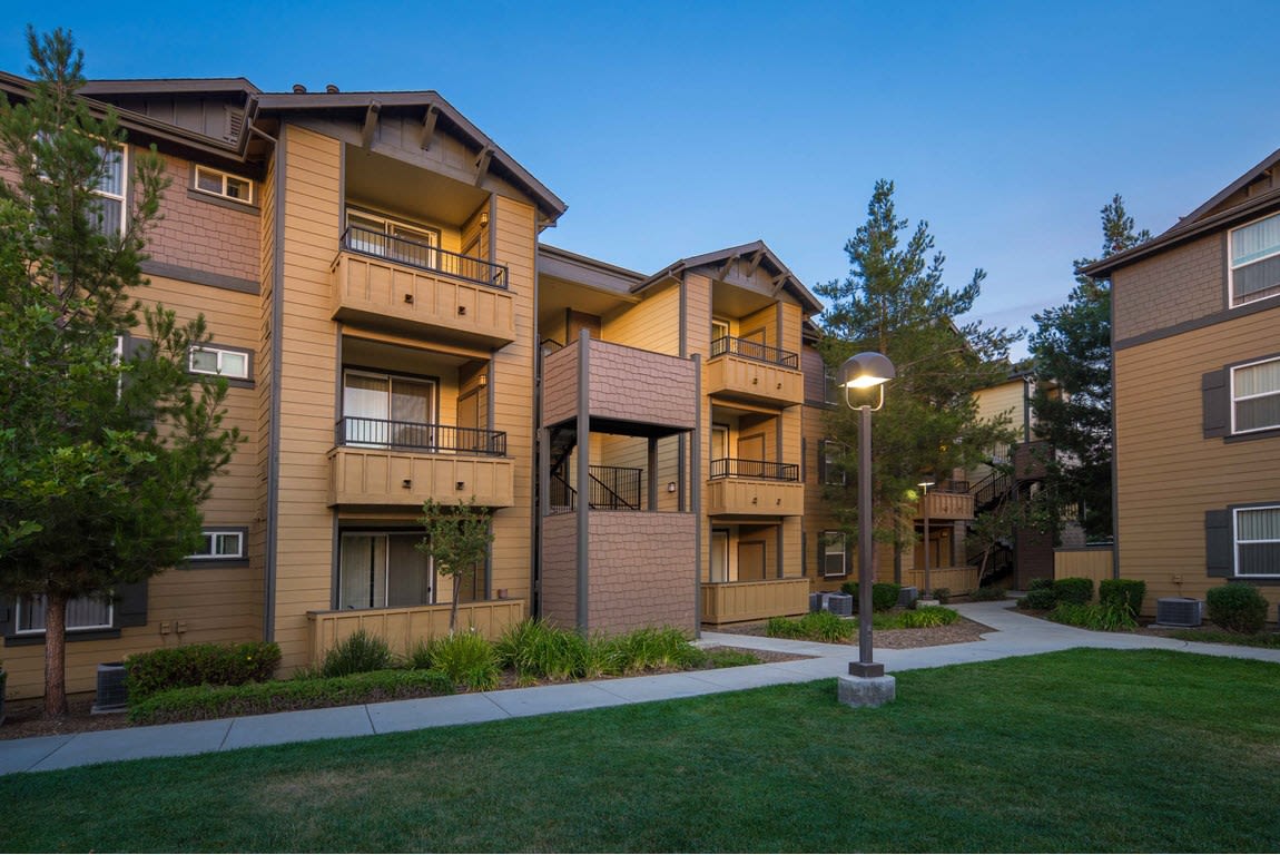 Photos and Video of Terracina at Springlake | Affordable Apartments in ...