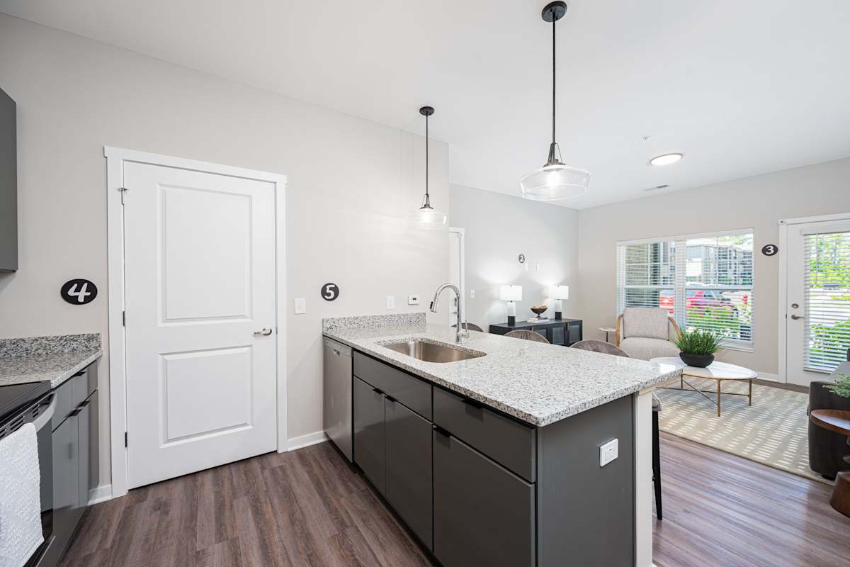 Property details for Retreat at Citygate from Oakwood Management