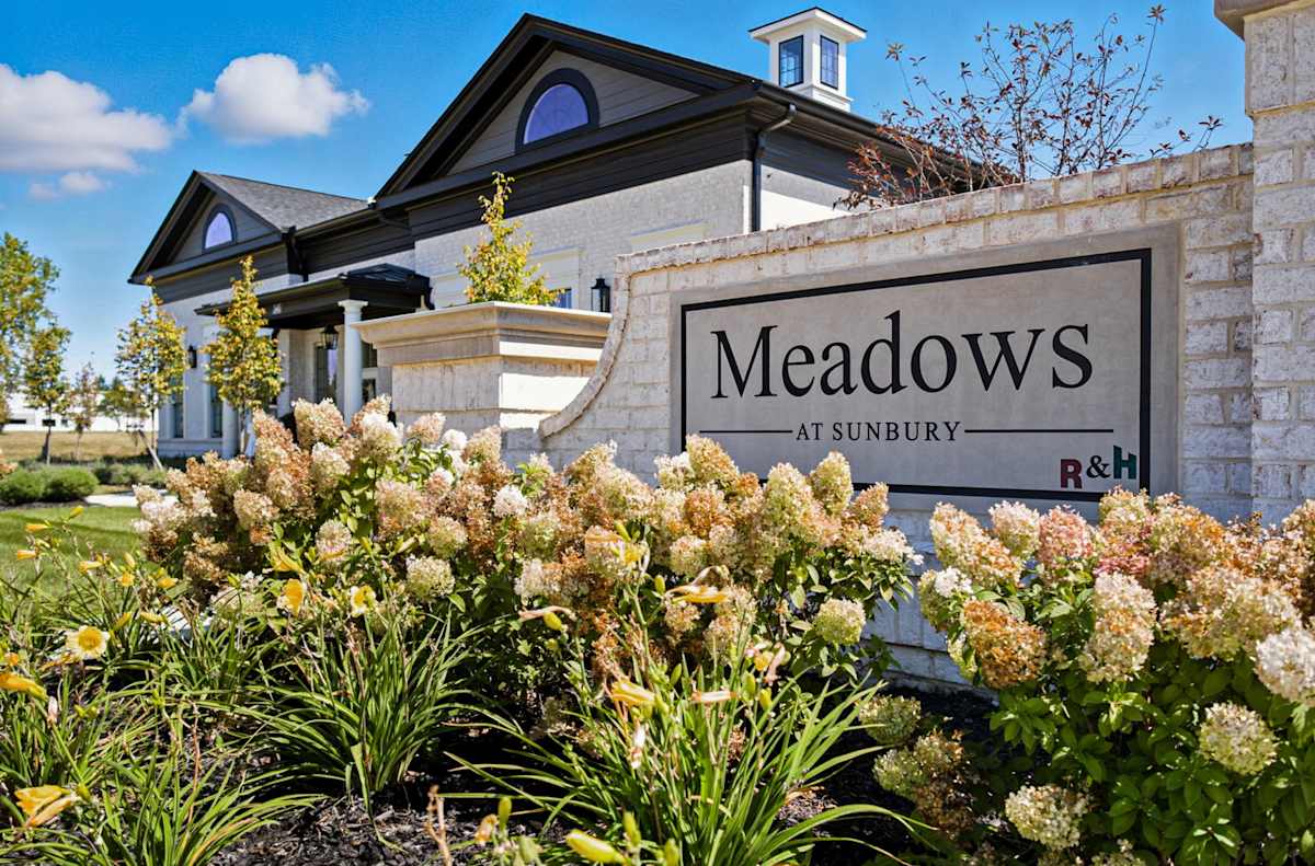 Property details for Meadows at Sunbury from Oakwood Management