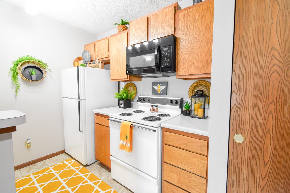 Property details for Millstream Village from Oakwood Management