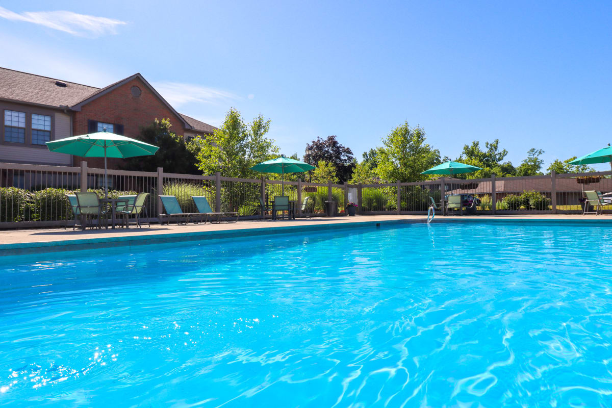 Property details for Rosebrook Village from Oakwood Management