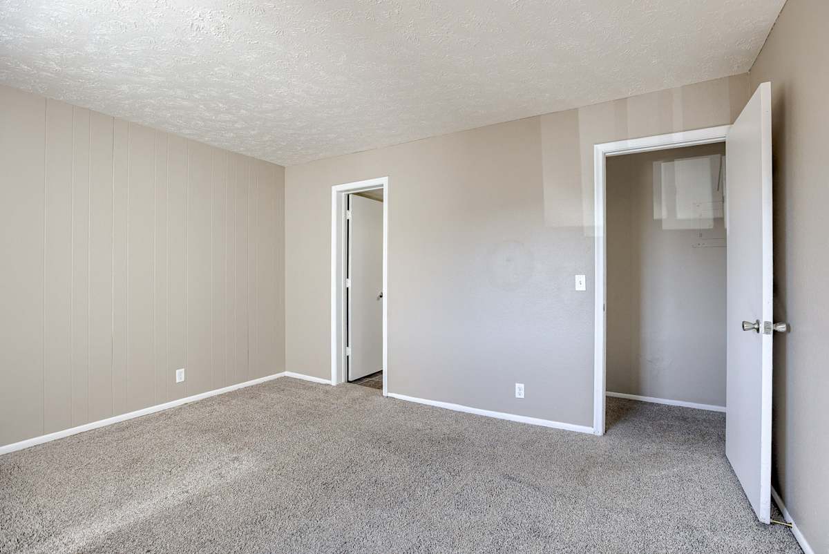 Photos and Video of Evergreen Terrace in Omaha, NE