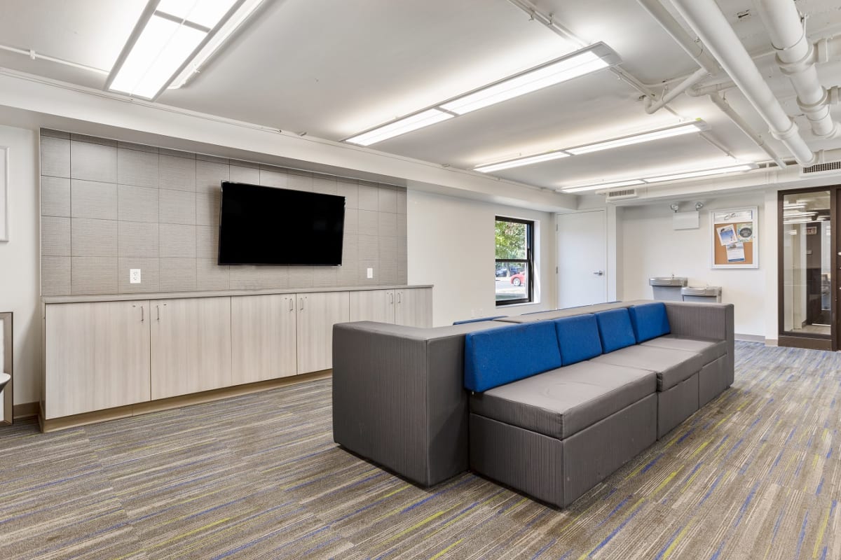 South Commons Apartments for Rent | Eden Commons