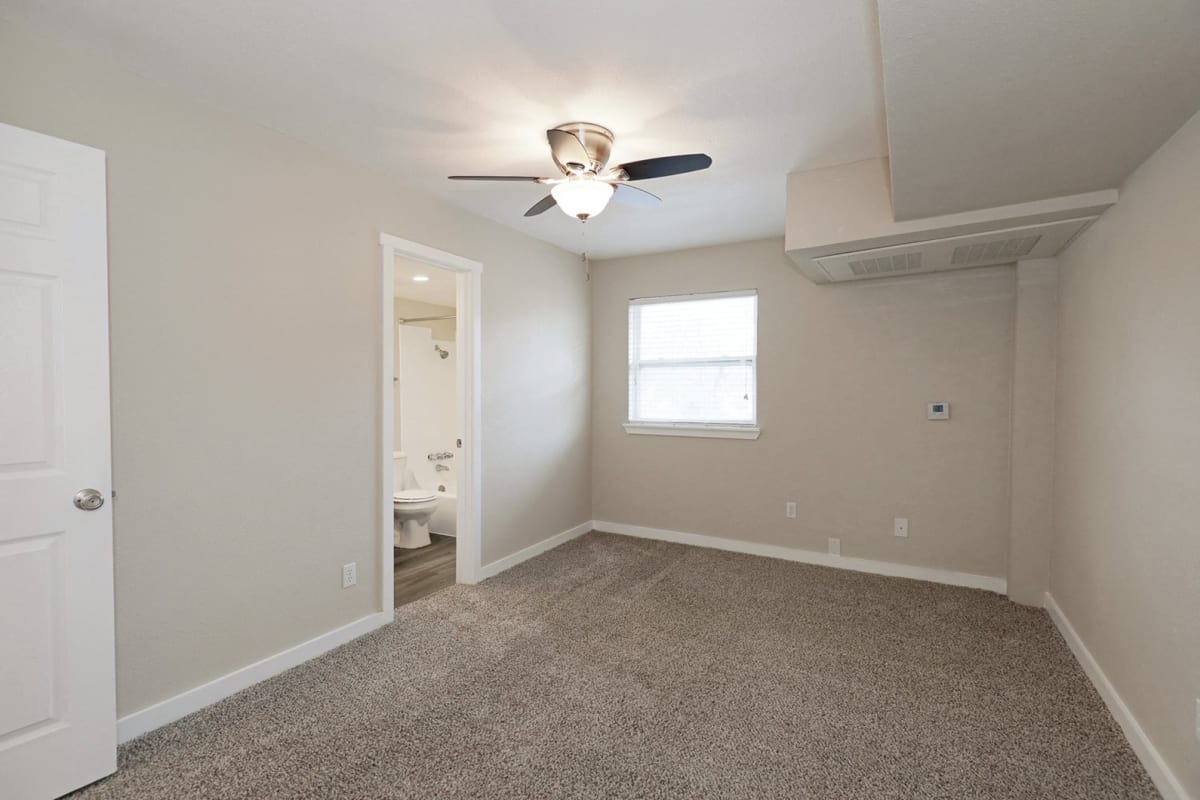 Photos and Video of Bennett Pointe in Edmond, OK