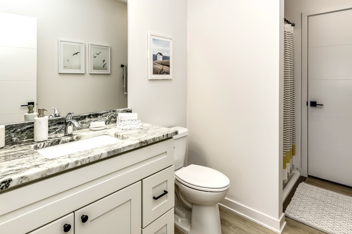 Photos and Video of Edge 204 in Elkhorn, NE