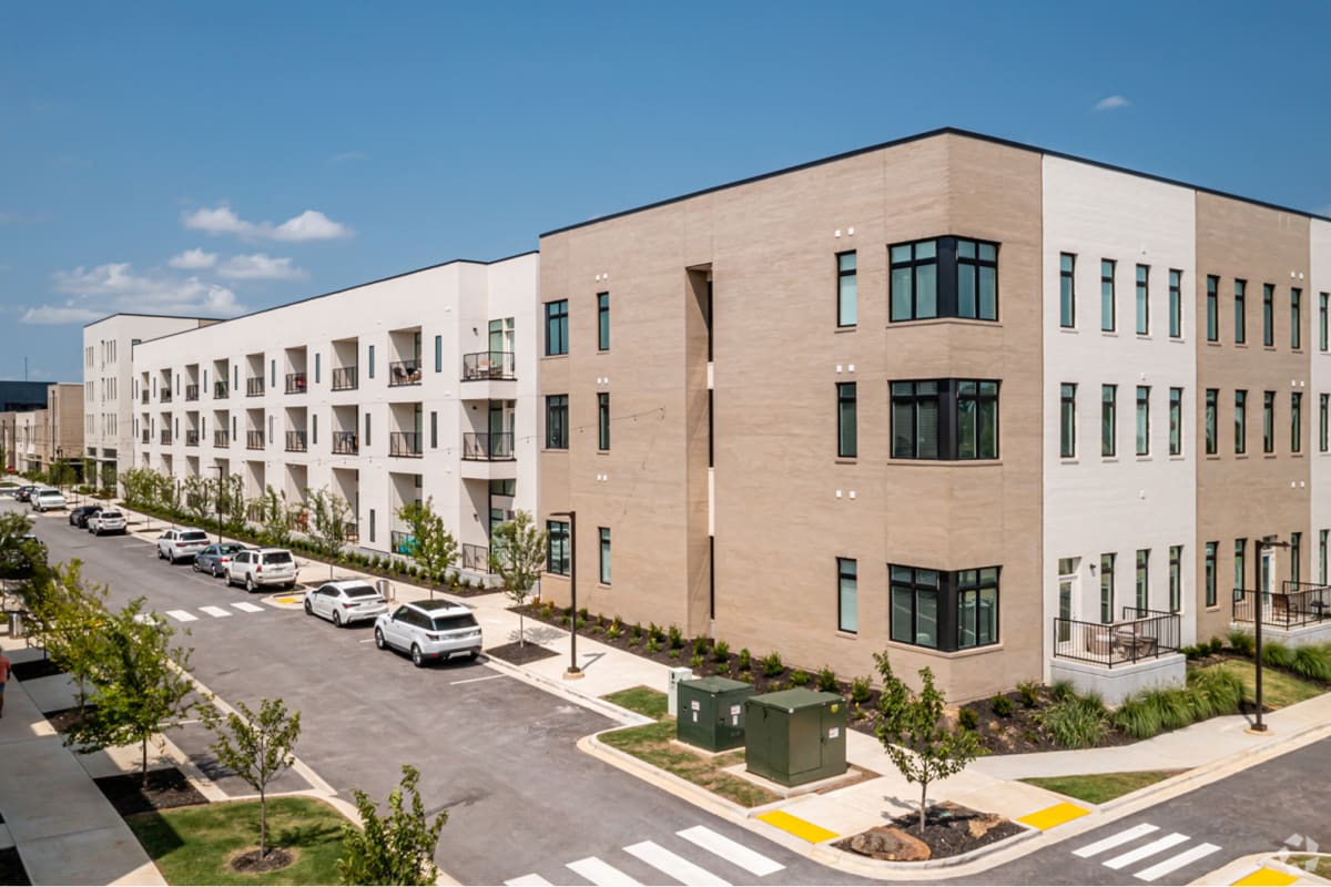Photos and Video | Pinnacle Heights Apartments | Rogers, AR | NWA