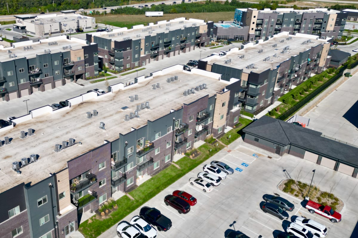 Photos and Video of Edge 204 in Elkhorn, NE