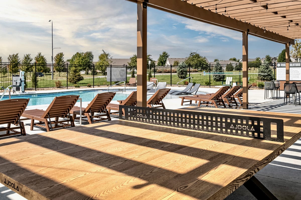 Photos and Video of Hanover Flats in Bennington, NE