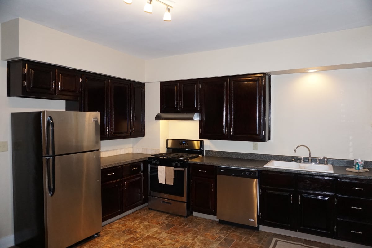 Photos and Video of St. Regis in Omaha, NE