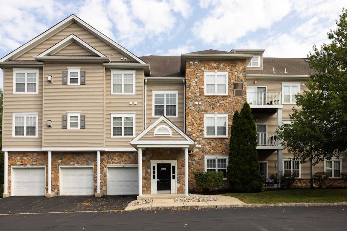 Apartments in Bethlehem, PA | Saucon View Apartments