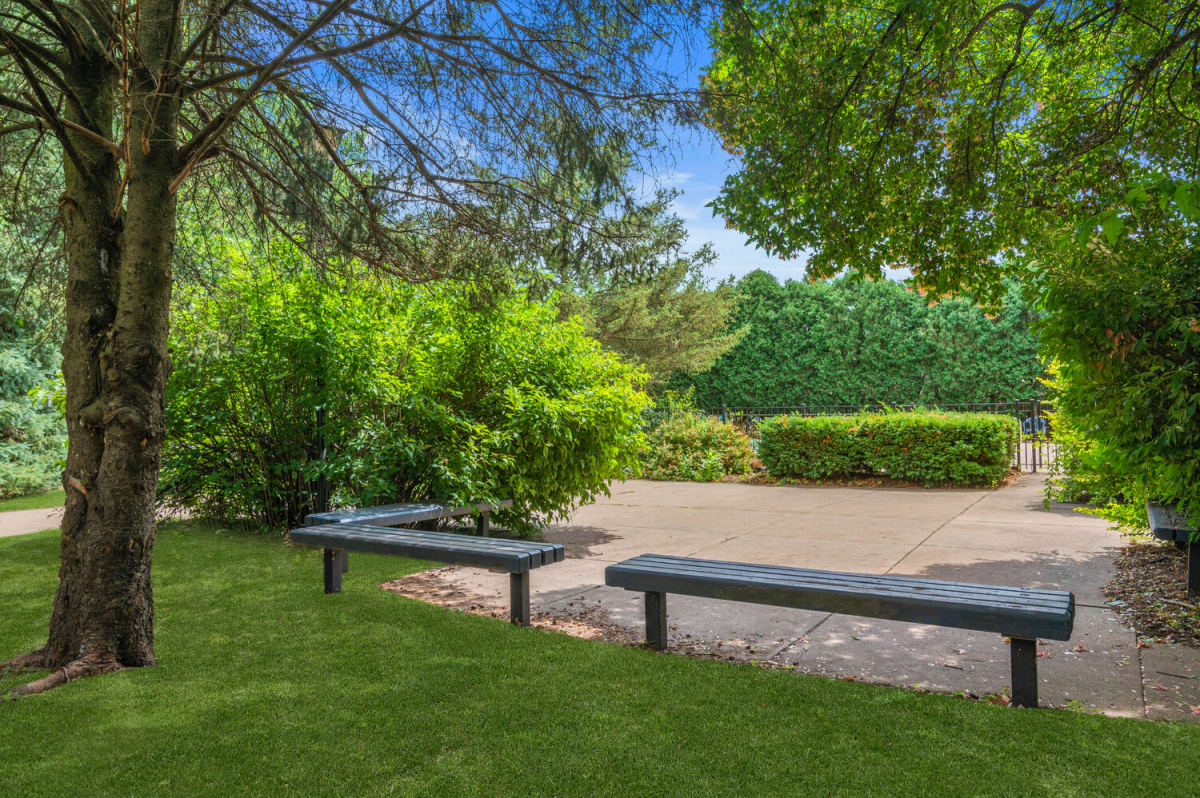 Photos and Video of Parchment Point Townhomes & Apartments - Parchment ...