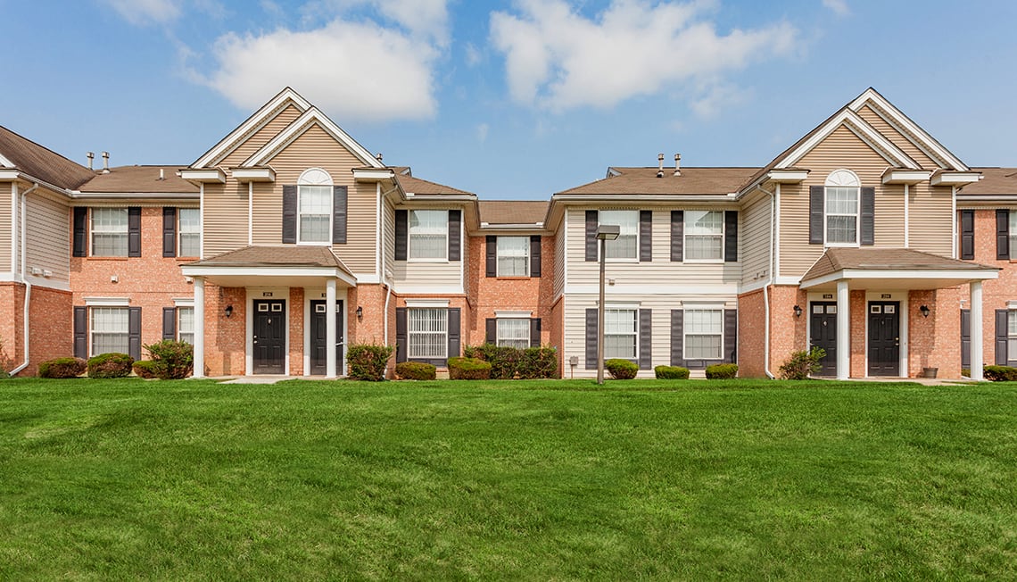 Canton Club | Apartments for Rent in Canton, MI | Photos