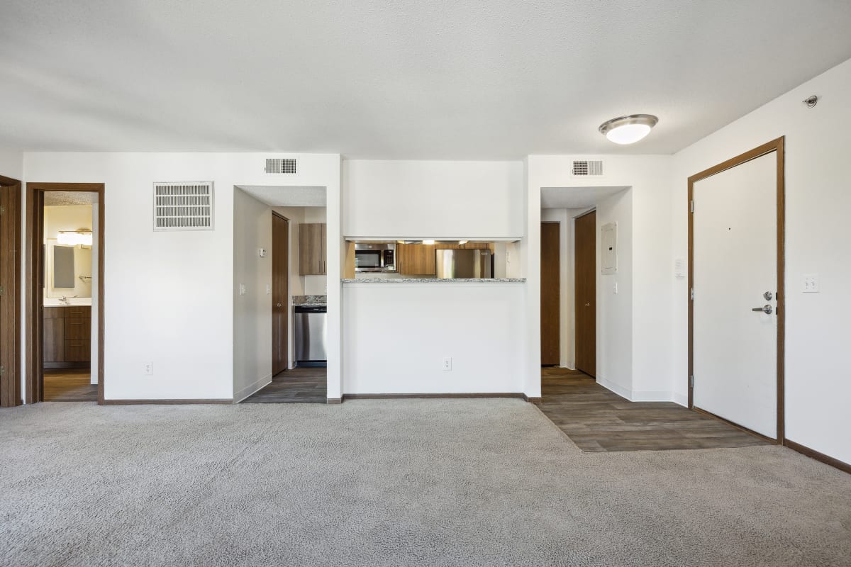 Apartments for Rent in Eden Prairie, MN | Eden Commons