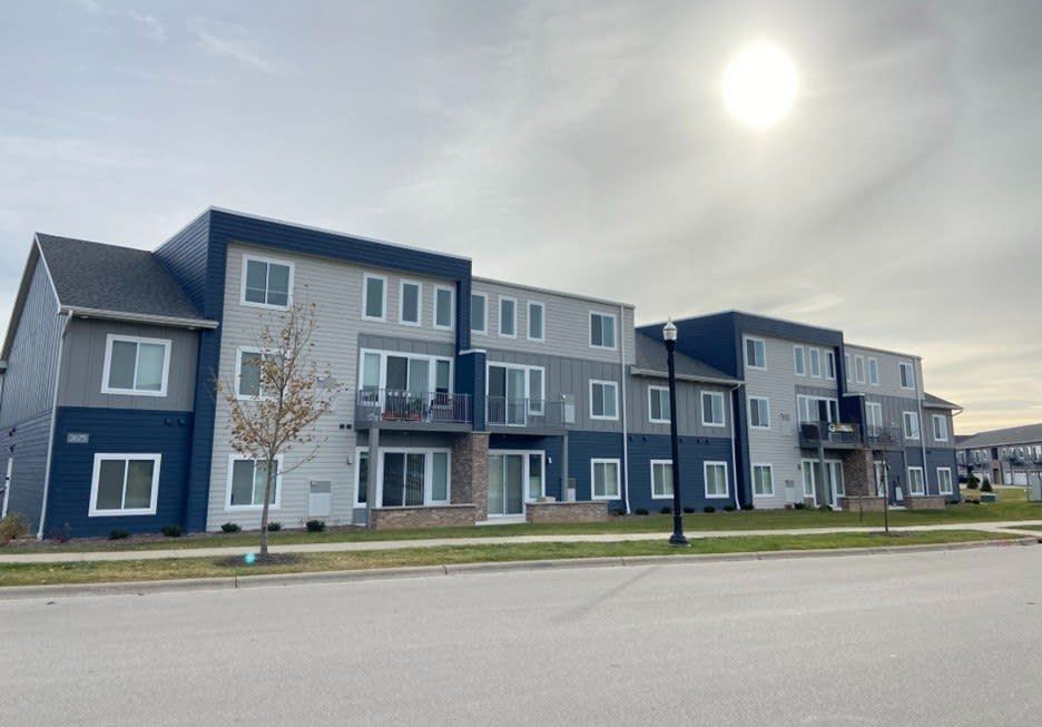 Photos and Video of The Residences Howard Commons /Howard Lofts in ...