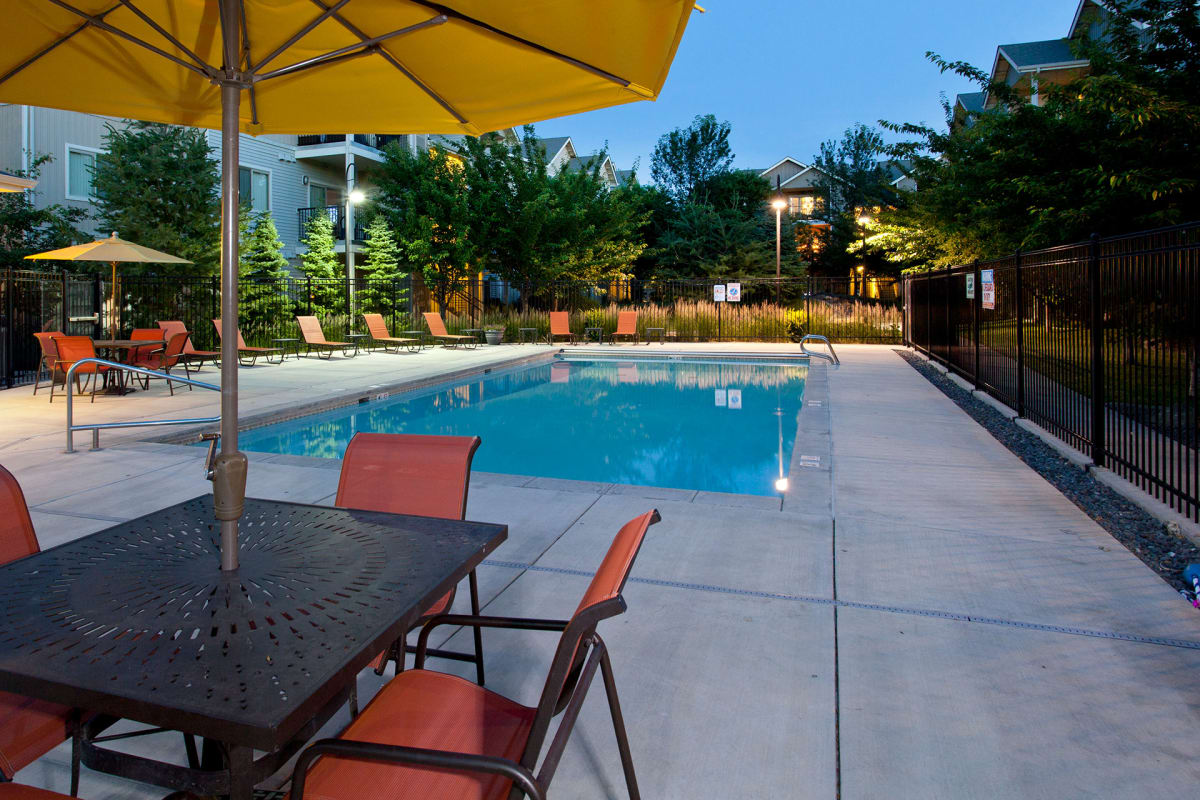 Photo Gallery | Island View Apartments, Richland, WA