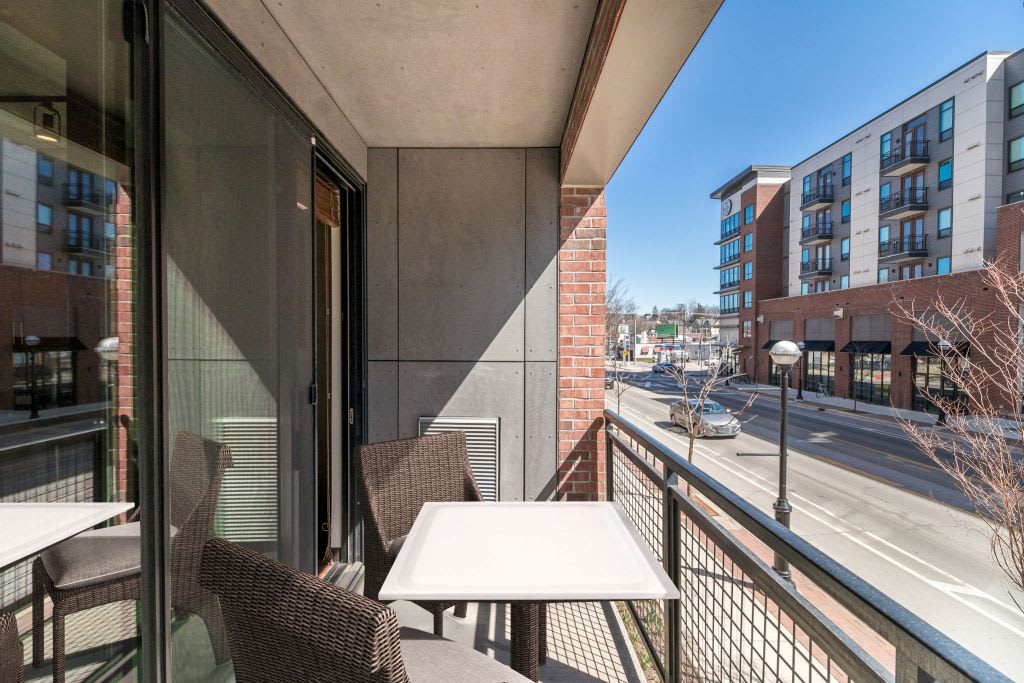 Photos and Video of 618 South Main Apartments in Ann Arbor, MI