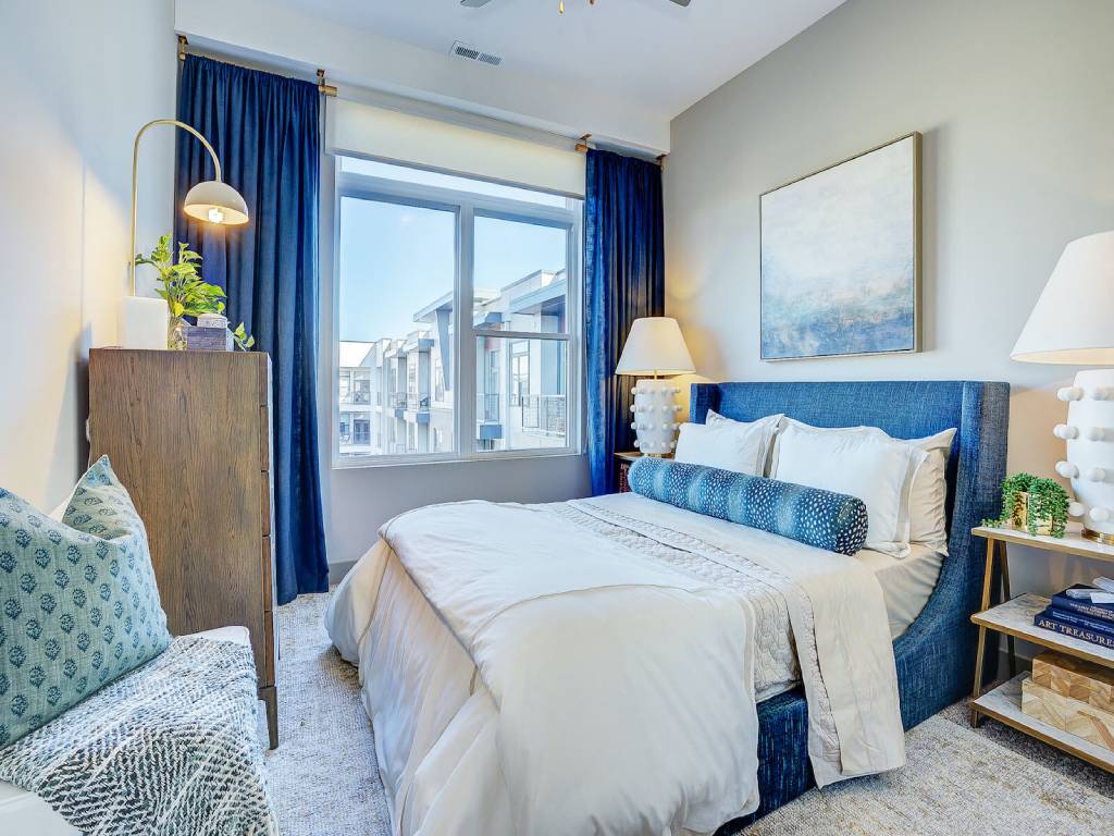 Apartments for Rent in Carmel, IN | Avant & Avant II