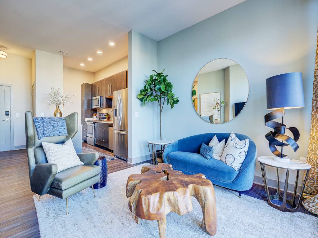 Apartments for Rent in Carmel, IN | Avant & Avant II