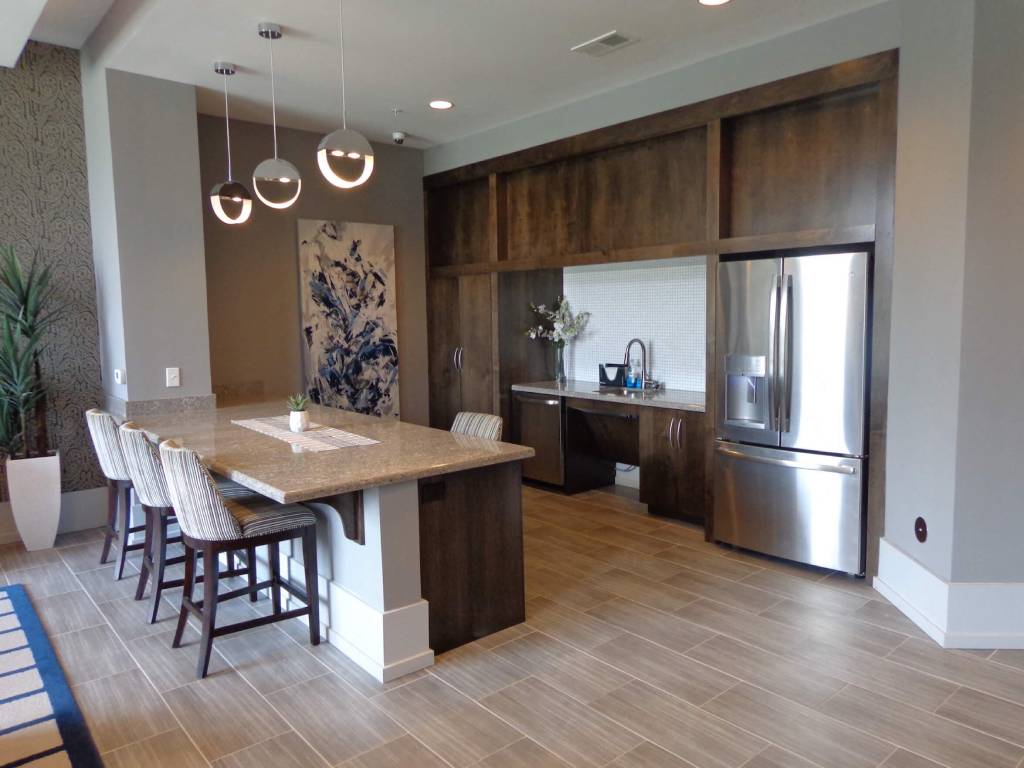 Apartments for Rent in Carmel, IN | Avant & Avant II