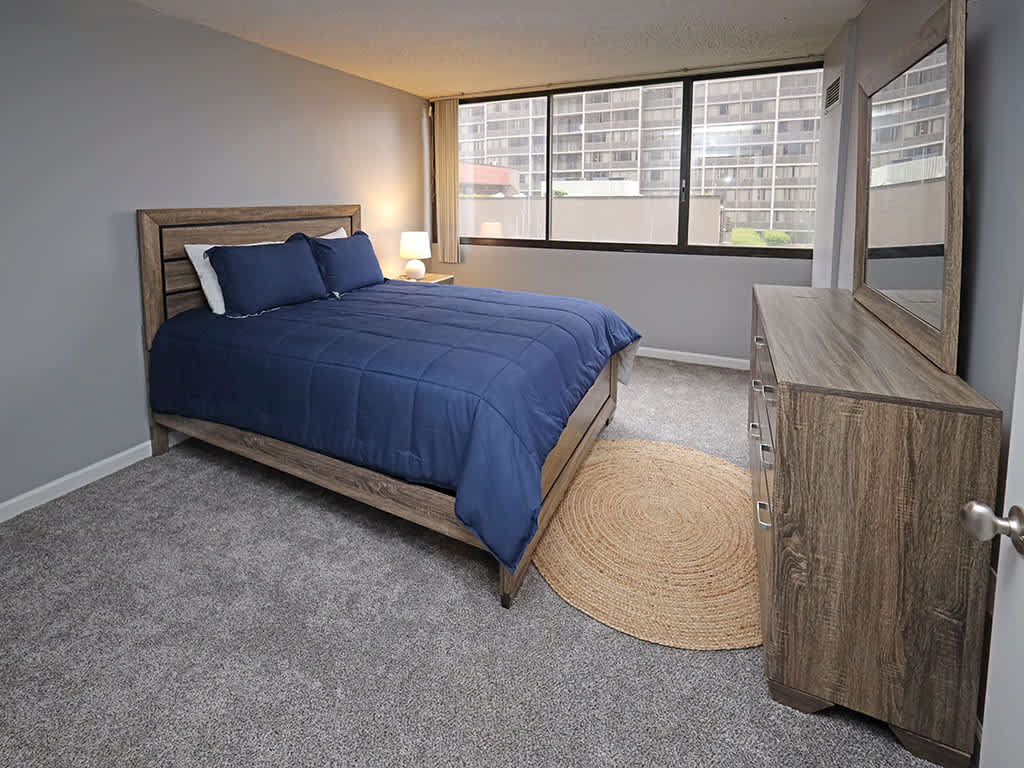Apartments in the Playhouse Square Theater District | Reserve Square