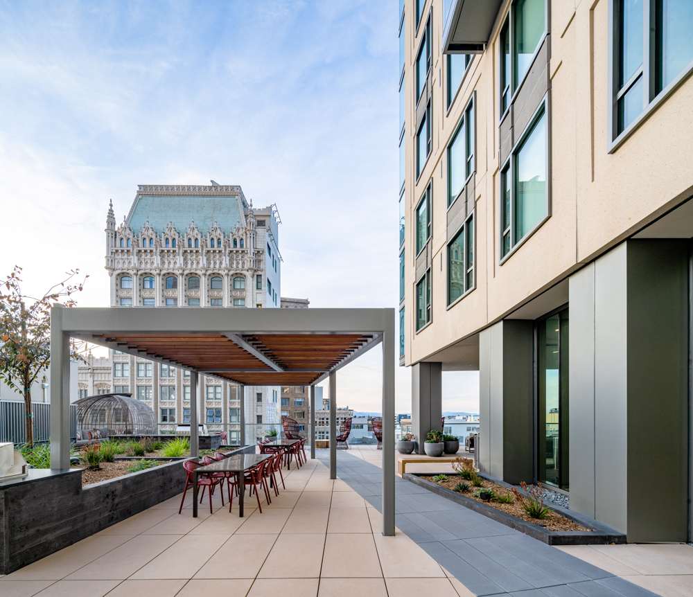 High-Rise Apartments in Downtown Oakland, CA | Photo Gallery